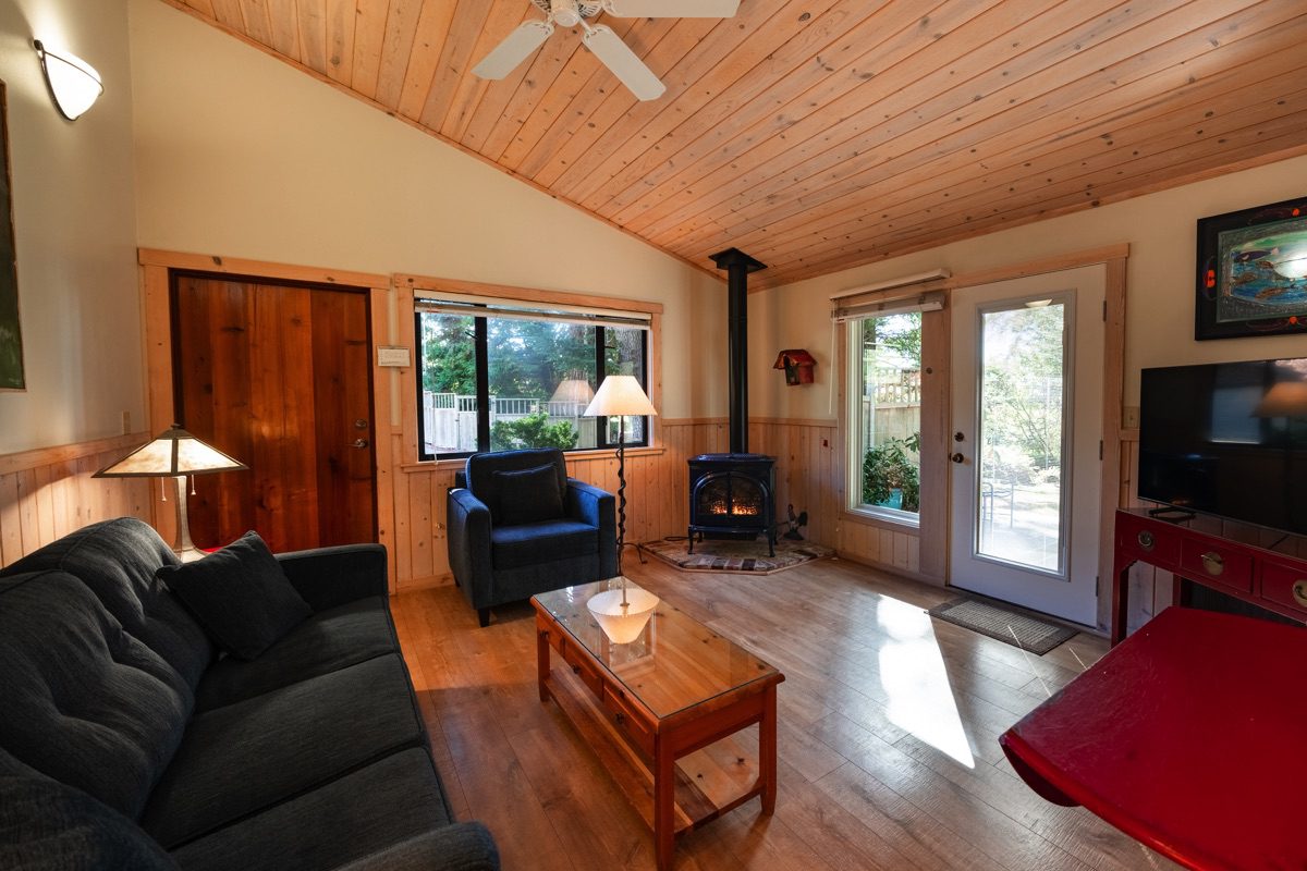 Rooms at a Glance - Little River Inn